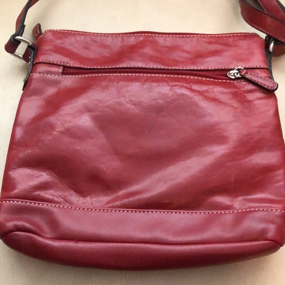Bags | Leather Crossbody Bag This Lovely Bag Has Three Compartments ...
